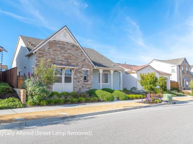 482 Lassen Way