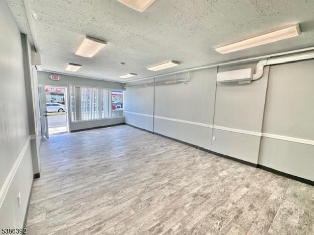 482 Main St