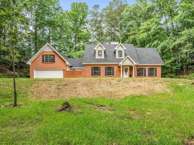 482 Northdale Dr, Columbus, MS 39705