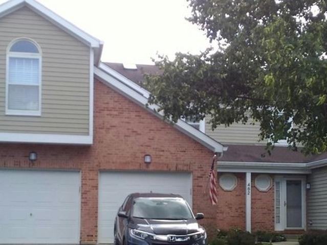 482 Nicole Dr Unit 8B, Bartlett, IL 60103