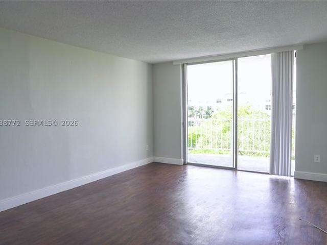 482 NW 165th St Rd Apt A504, Miami, FL 33169