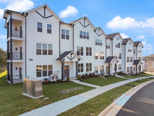 482 Portsdale Dr, Unit 15, Brentwood, TN 37027 | MLS #3116 | Compass