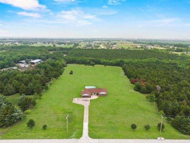 482 Prince Ln, Fate, TX 75087