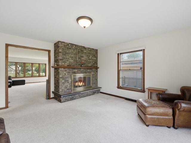 482 Royal Oaks Drive