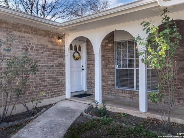 4834 Casa Bello St, San Antonio, TX 78233