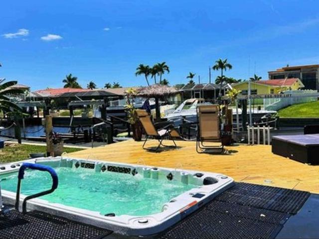 4834 Tudor Dr, Cape Coral, FL 33904