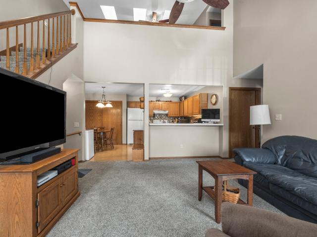 4835 Easy St, Unit 11