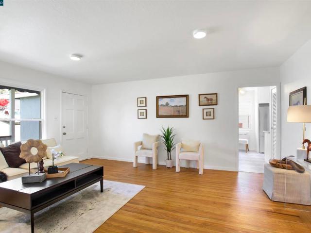 4835 Kathleen Ave
