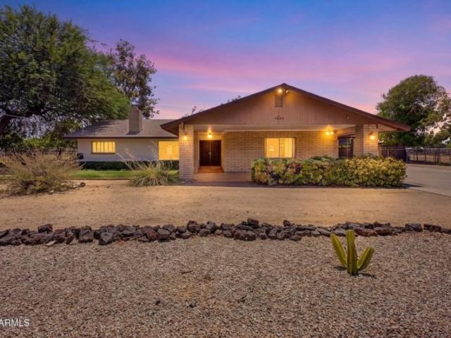 4835 W Port Au Prince Ln, Glendale, AZ 85306