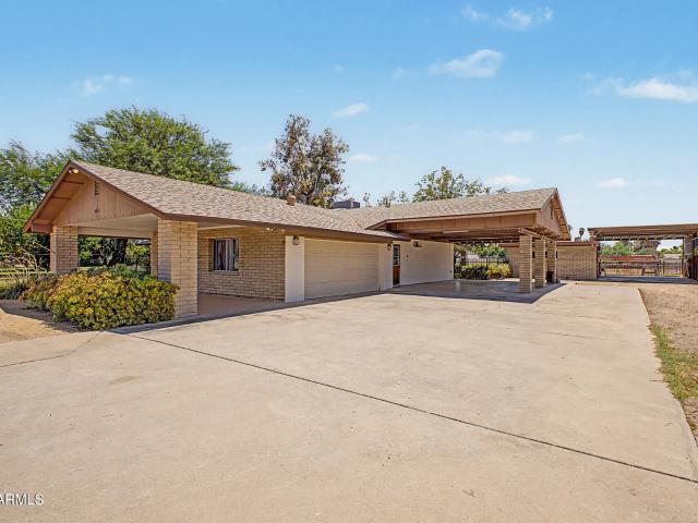 4835 w port au prince lane