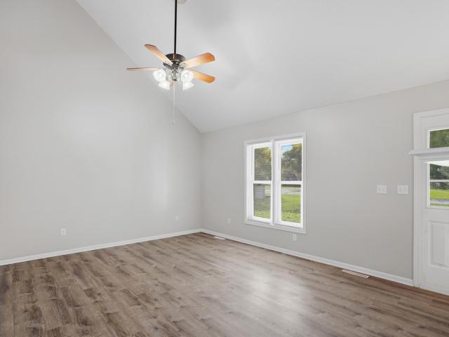 4836 meadow lark ln