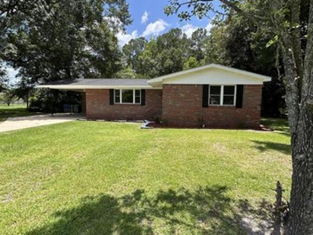 4836 Adams Ave, Moss Point, MS 39563