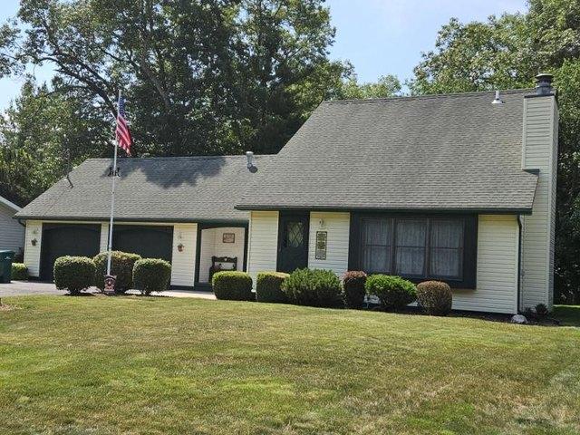 4836 St Clair St, Oscoda, MI 48750