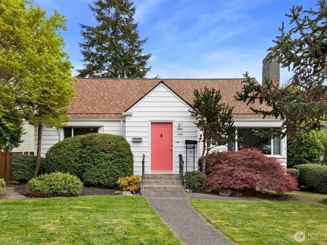 4836 51st Ave SW, Seattle, WA 98116