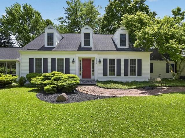 48377 Gyde Rd, Canton, MI 48187