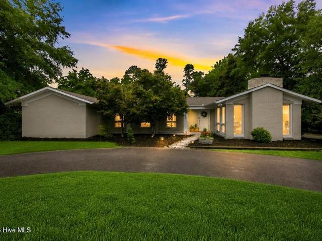 4837 College Acres Dr, Wilmington, NC 28403