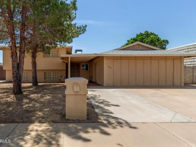 4837 W Bryce Ln, Glendale, AZ 85301