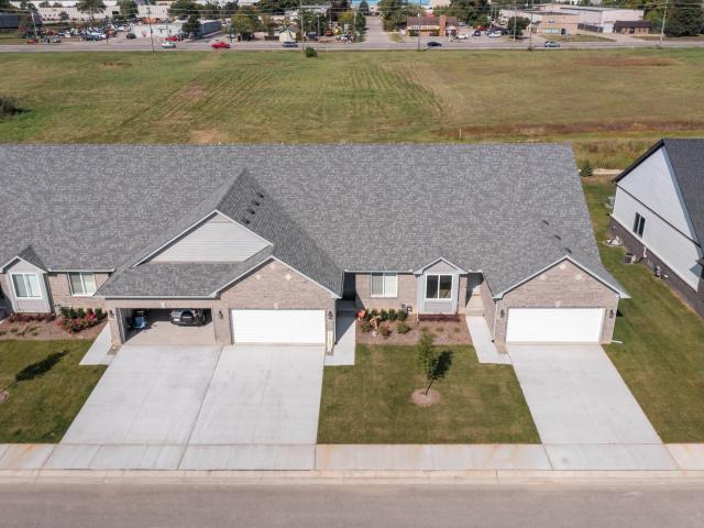 48389 Applegrove Lane