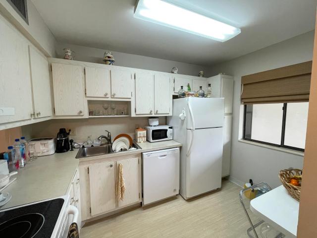 4838 Esedra Ct, Unit 304, Lake Worth, FL 33467 | MLS #R11160 | Compass