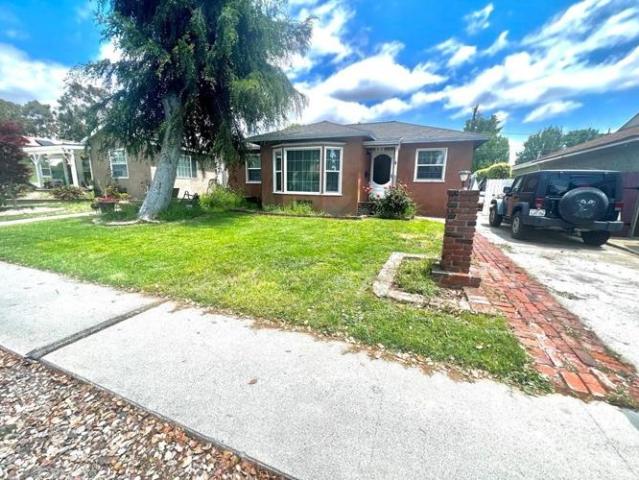 4838 Pearce Ave, Long Beach, CA 90808