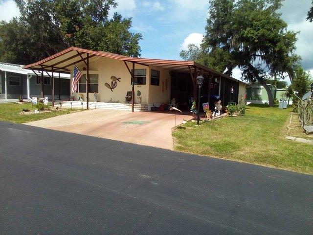 4839 Meadowlark Dr, Zephyrhills, FL 33541