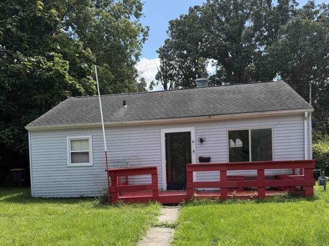 4839 Oliver St, Fort Wayne, IN 46806