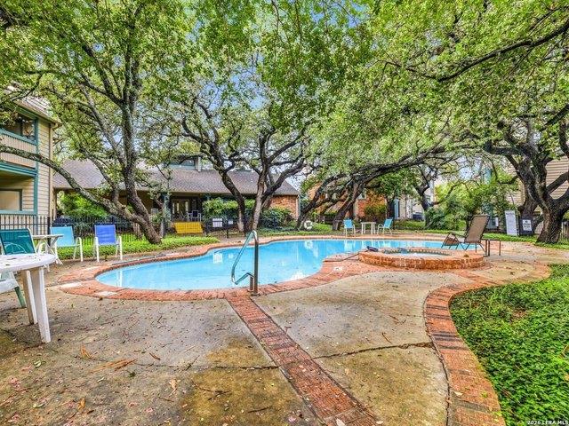 4839 Brandeis St Apt 423, San Antonio, TX 78249