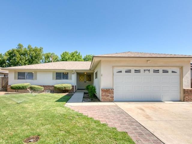 4839 E Santa Ana Ave, Fresno, CA 93726