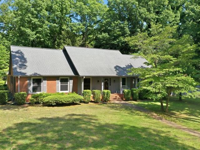 4839 Forest Lake Dr, Mebane, NC 27302