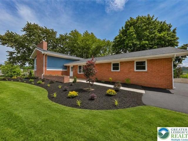 4830 Kernsville Rd, South Whitehall Township, PA 18069