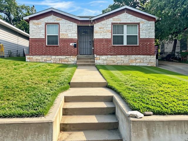 4831 Burnside Ave, Dallas, TX 75216