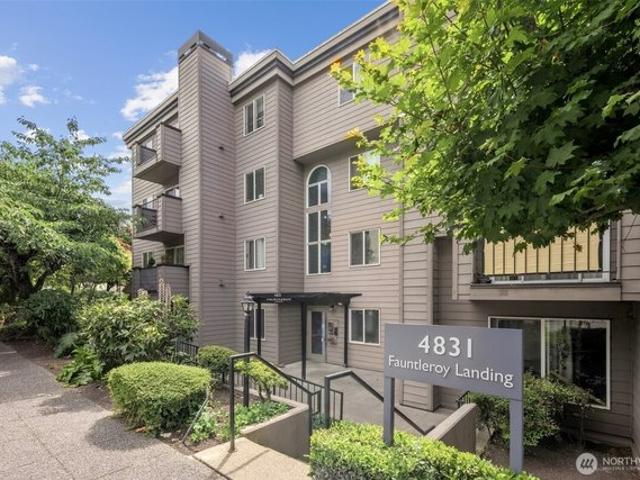 4831 Fauntleroy Way SW Apt 103, Seattle, WA 98116