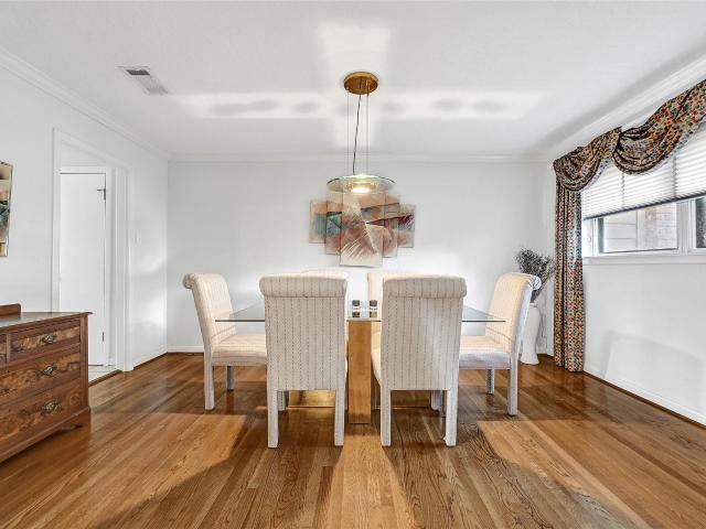 4831 Knickerbocker St, Houston, TX 77035 | MLS #54893