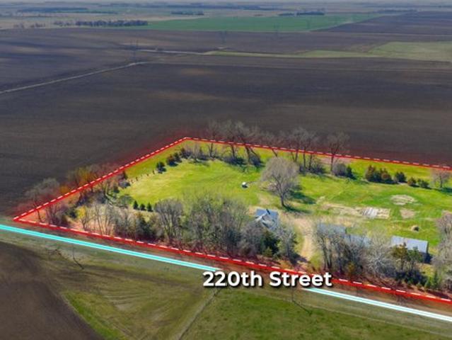 48325 th St, Elkton, SD 57026