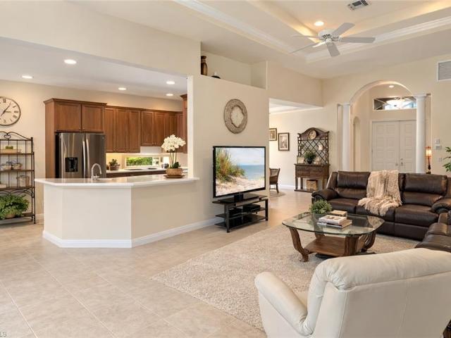 4832 Cerromar Dr, Naples, FL 34112 | MLS #226010 | Compass