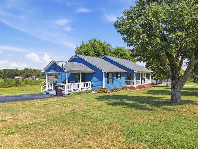 4832 Skyview Drive