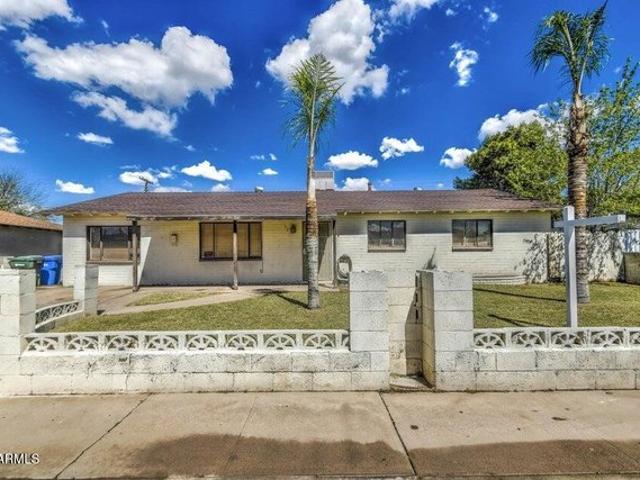4832 W Earll Dr, Phoenix, AZ 85031