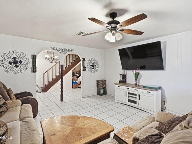 4832 W Earll Dr, Phoenix, AZ 85031