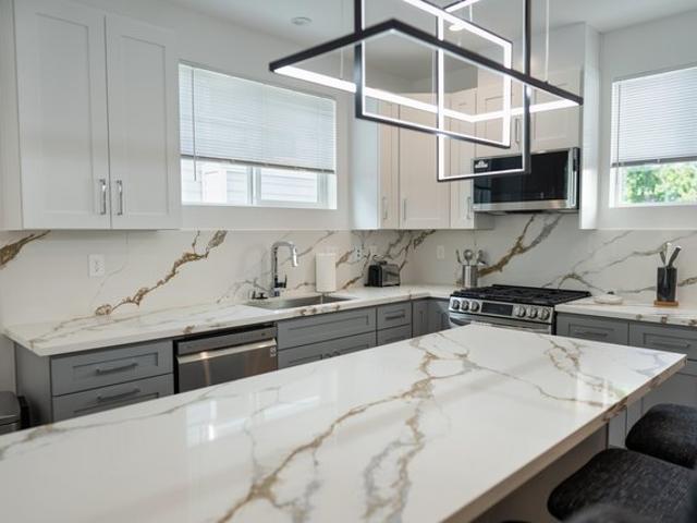 4833 Riverton Ave, Los Angeles, CA 91601