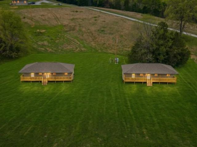 483 485 Foxden Dr, Gainesville, MO 65655