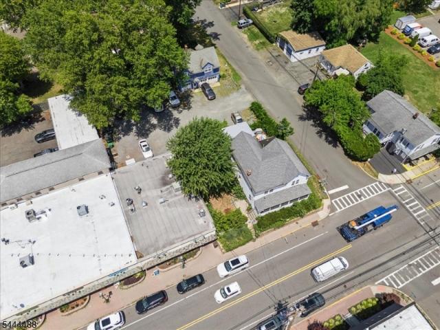 483 487 Springfield Ave