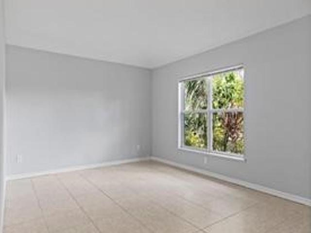 483 S Key Lime Square SW, Vero Beach, FL 32968 | MLS #297264