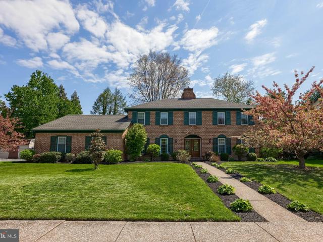 483 Woodcrest Dr, Mechanicsburg, PA 17050 | MLS #PACB2053 | Compass