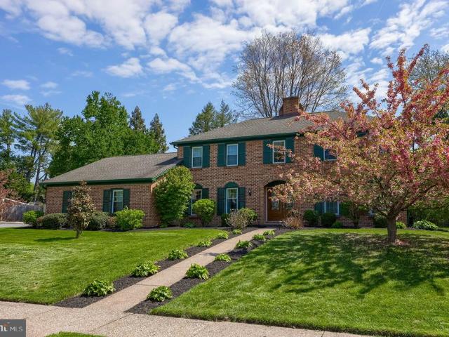 483 Woodcrest Drive