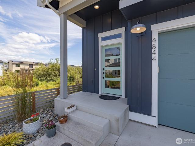 4844 Northview Court