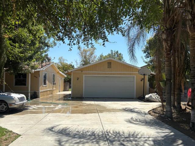 4844 Banning Street