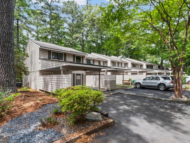 4844 Twin Lakes Trail