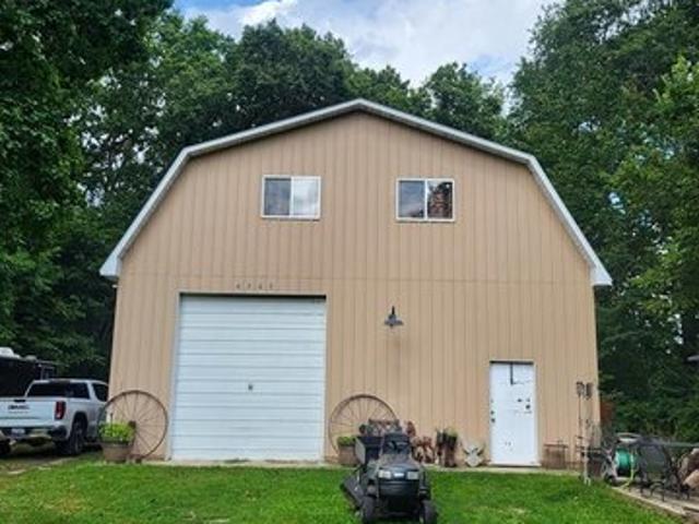 4845 Hawthorne Dr, Marion Township, MI 48843