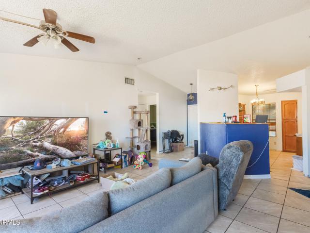 4845 LOMA Loop