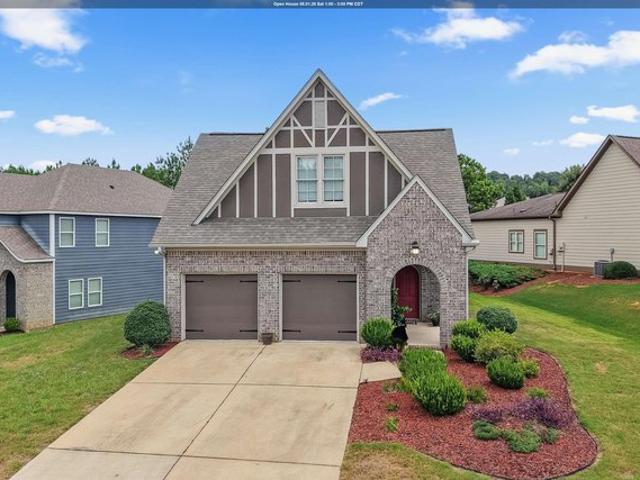 4846 Mountain Gap Dr, Bessemer, AL 35022